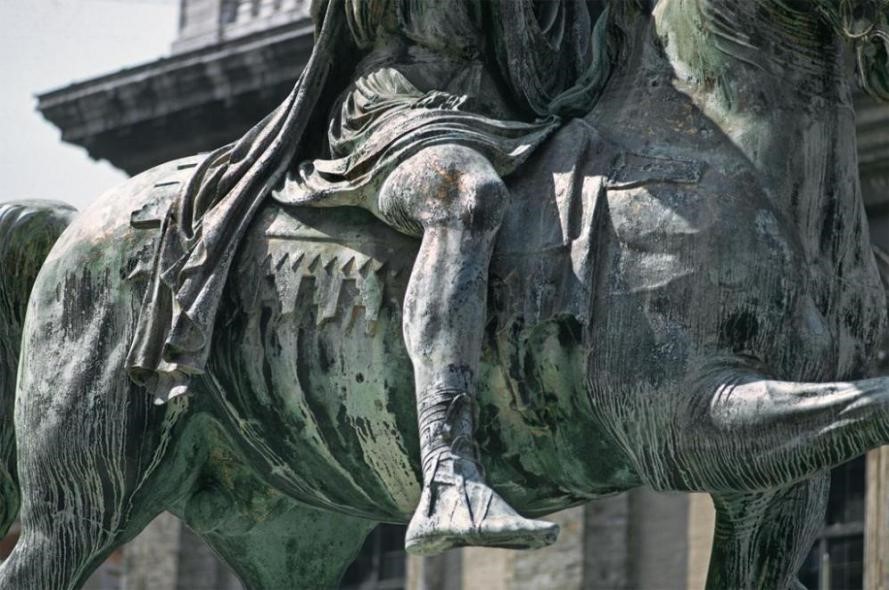 The Equestrian statue of Marcus Aurelius: A Hero over the Regal ...